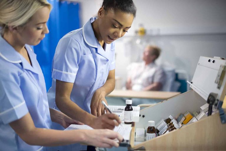 10 tips to avoid medication errors - ANMJ