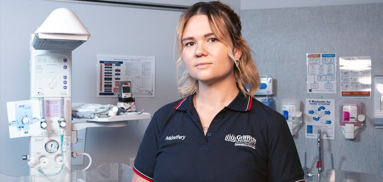 PLACEMENT POVERTY: Why nursing and midwifery students must be paid for clinical placements - ANMJ